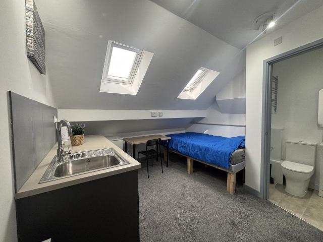 1 bedroom house to rent