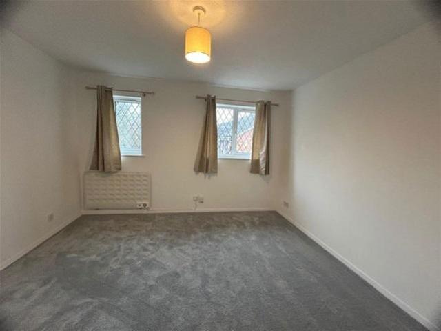 1 bedroom house to rent