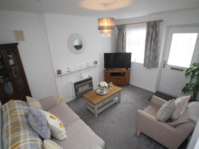 1 bedroom house to rent
