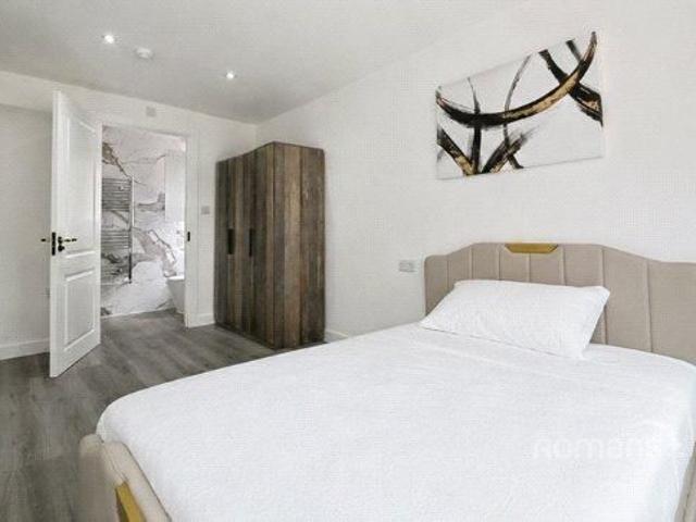 1 bedroom house to rent