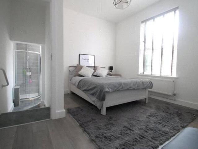 1 bedroom house to rent