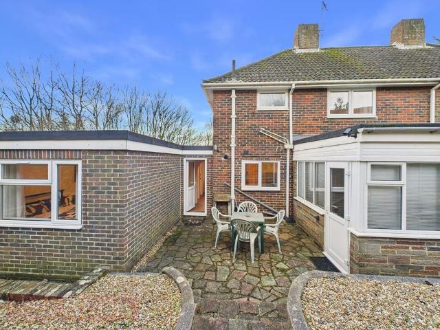 1 bedroom house to rent
