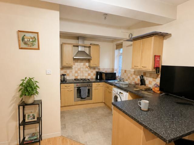 1 bedroom house to rent