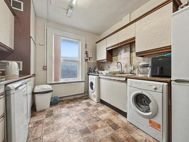 1 bedroom house to rent