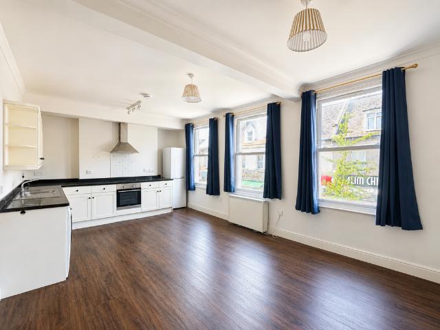 1 bedroom house to rent