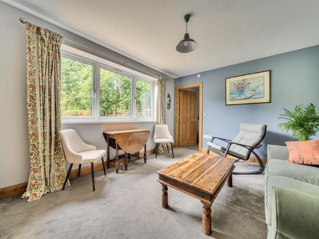 1 bedroom house to rent