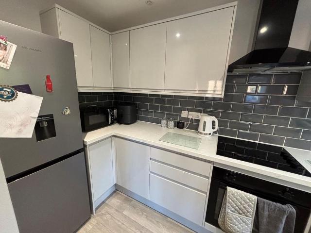 1 bedroom house to rent