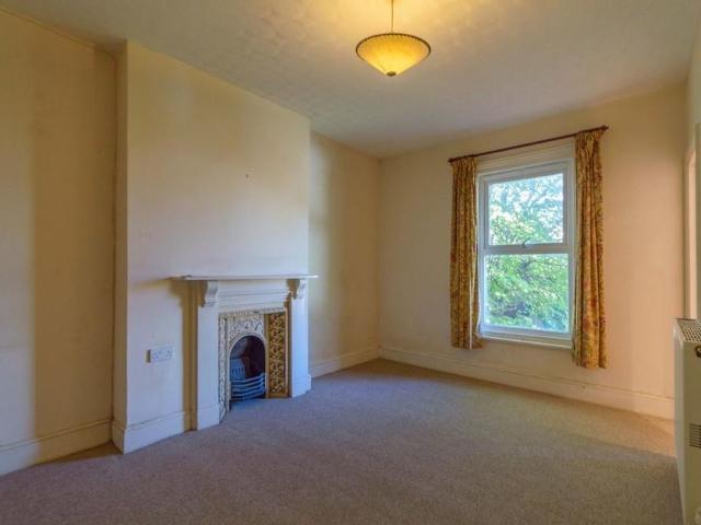 1 bedroom house to rent