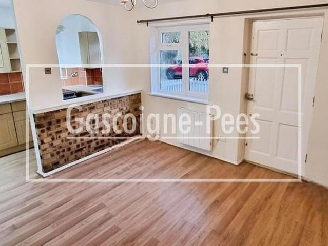 1 bedroom house to rent