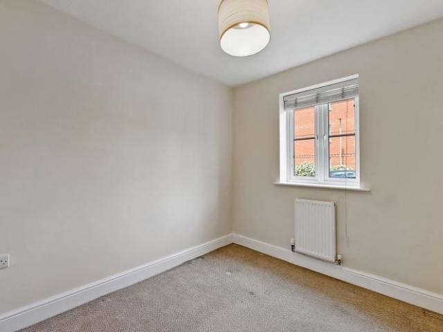 1 bedroom house to rent