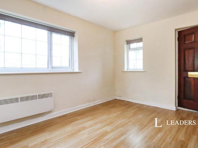1 bedroom house to rent