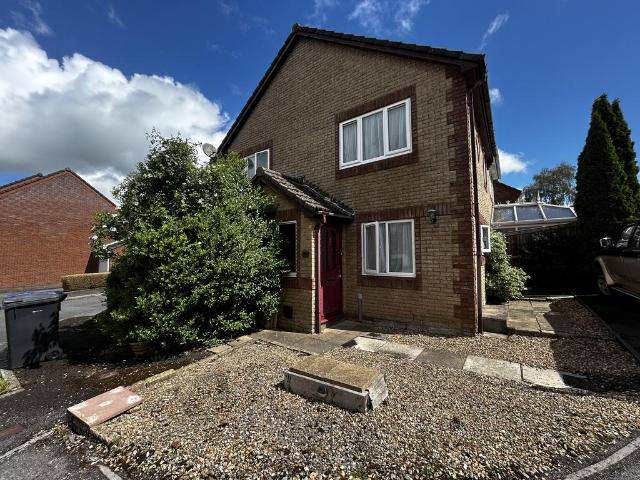 1 bedroom house to rent