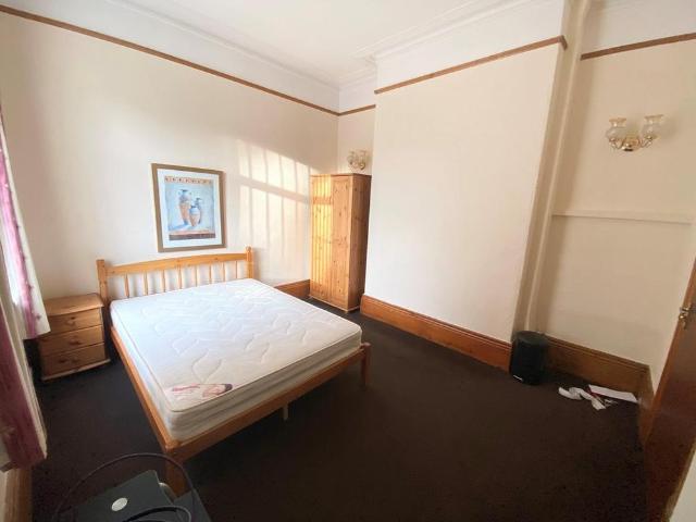 1 bedroom house to rent