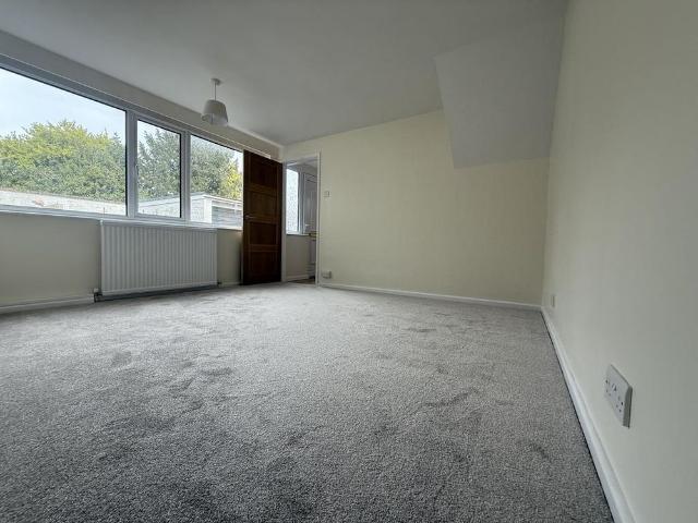 1 bedroom house to rent
