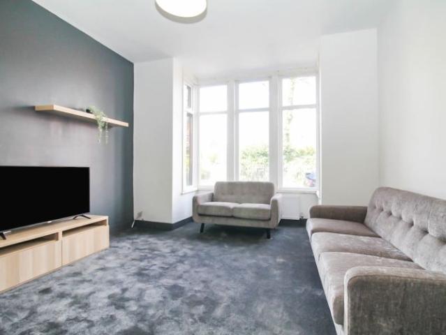 1 bedroom house to rent