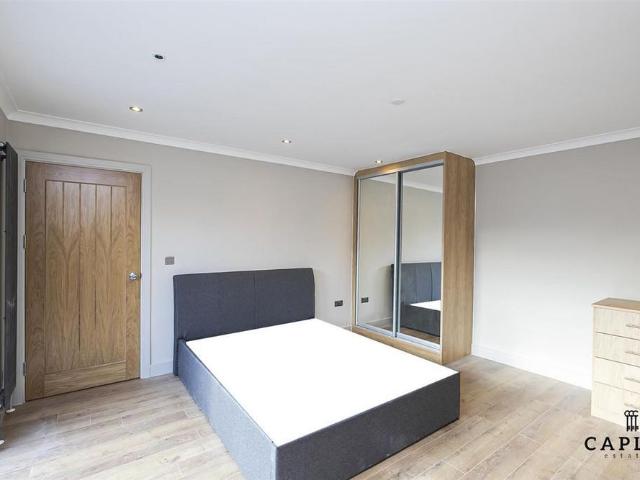 1 bedroom house to rent