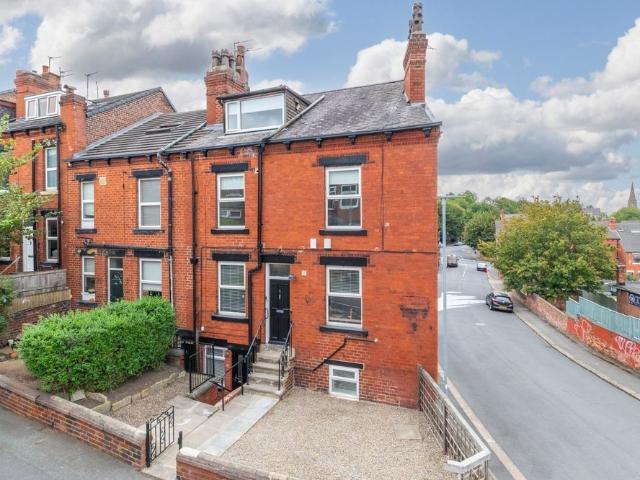 1 bedroom house to rent
