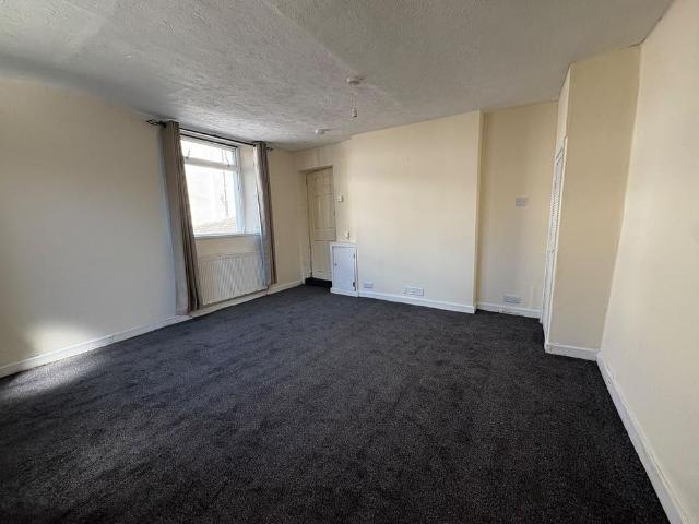 1 bedroom house to rent