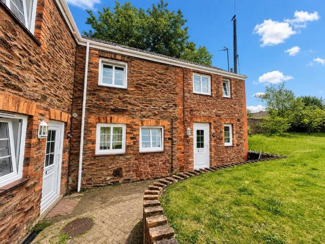 1 bedroom house to rent