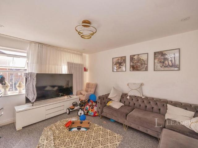 1 bedroom house to rent