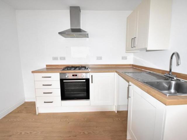 1 bedroom house to rent