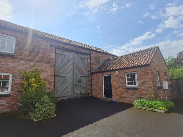 1 bedroom house to rent