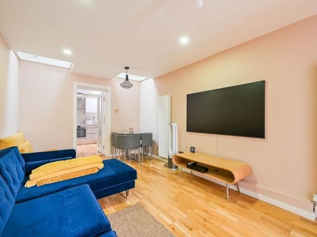 1 bedroom house to rent