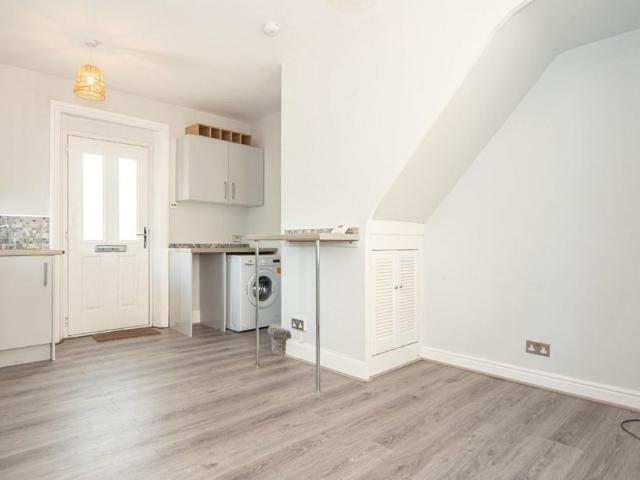 1 bedroom House To Rent