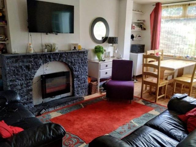1 bedroom house to rent