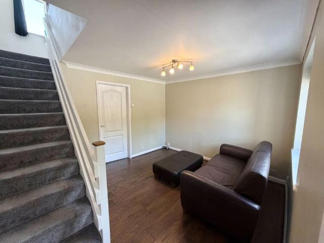 1 bedroom House To Rent