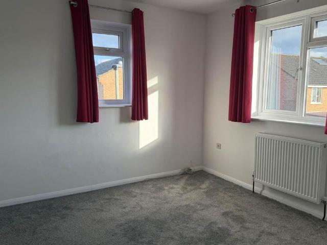 1 bedroom house to rent