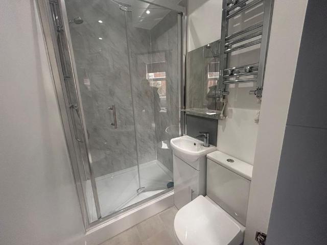 1 bedroom house to rent