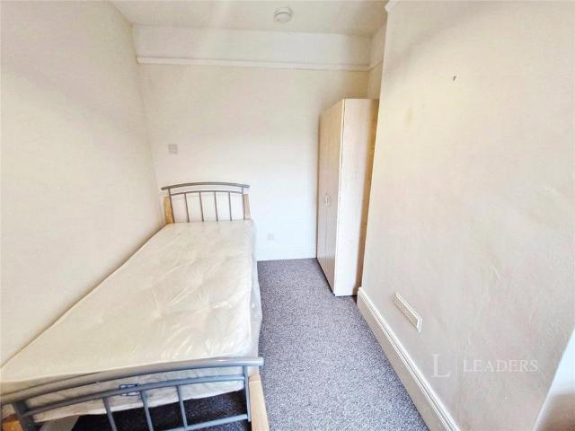 1 bedroom house to rent
