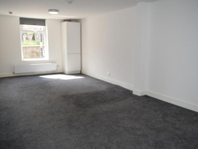 1 bedroom house to rent