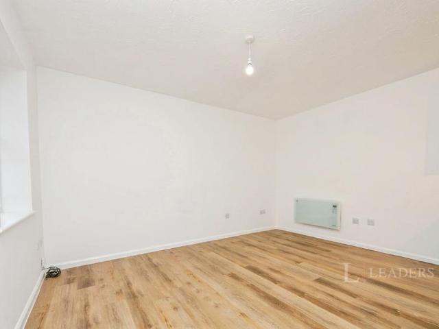 1 bedroom house to rent