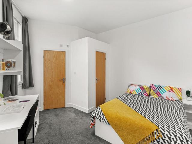 1 bedroom house to rent