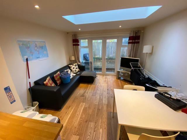 1 bedroom house to rent
