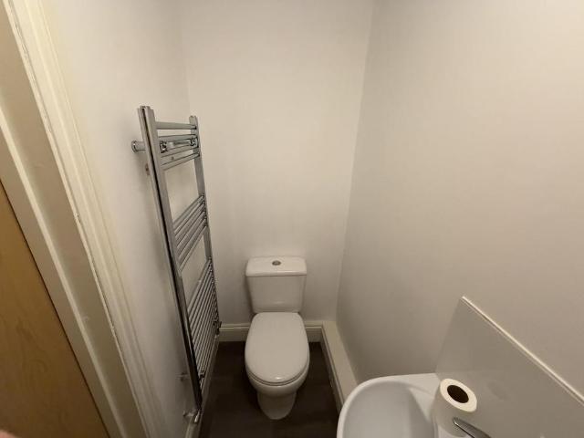 1 bedroom house to rent