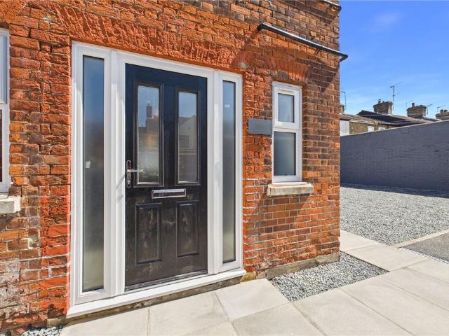 1 bedroom house to rent