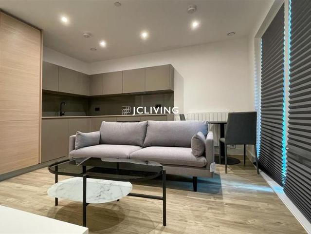1 bedroom house to rent