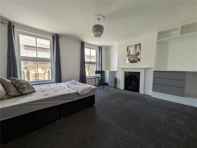 1 bedroom house to rent