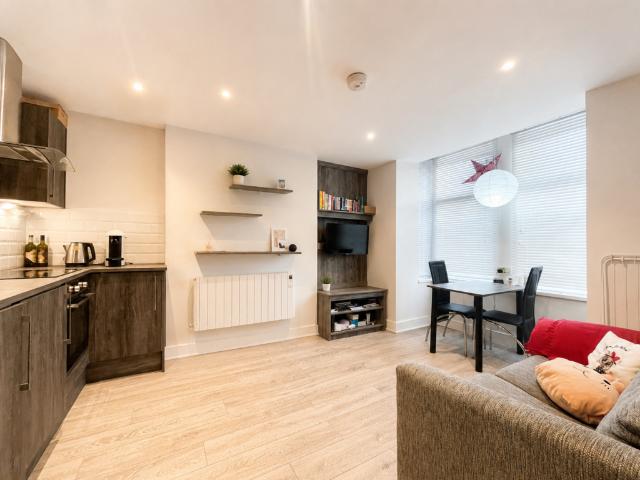 1 bedroom house to rent
