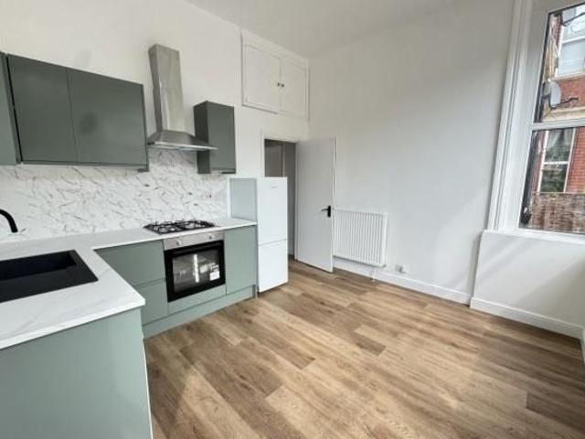 1 bedroom house to rent