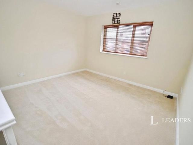 1 bedroom house to rent