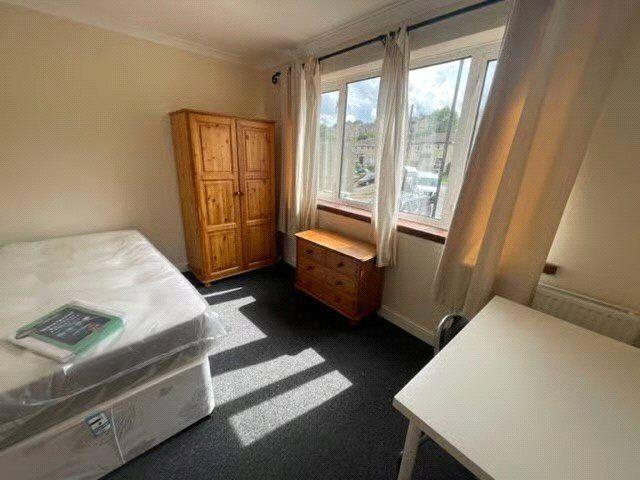 1 bedroom house to rent