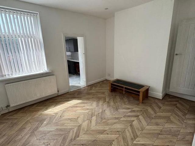 1 bedroom house to rent
