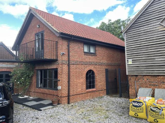 1 bedroom house to rent