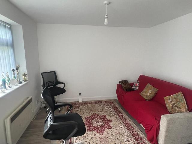 1 bedroom house to rent