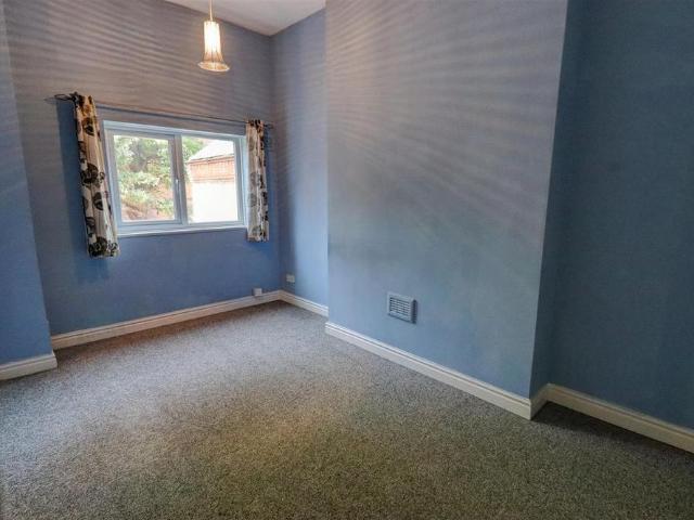 1 bedroom house to rent