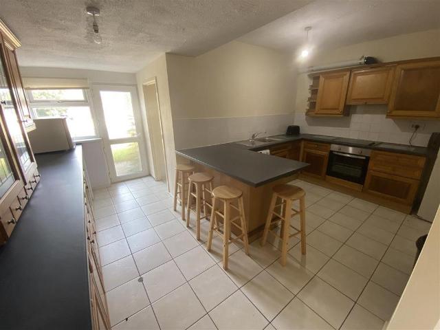1 bedroom house to rent
